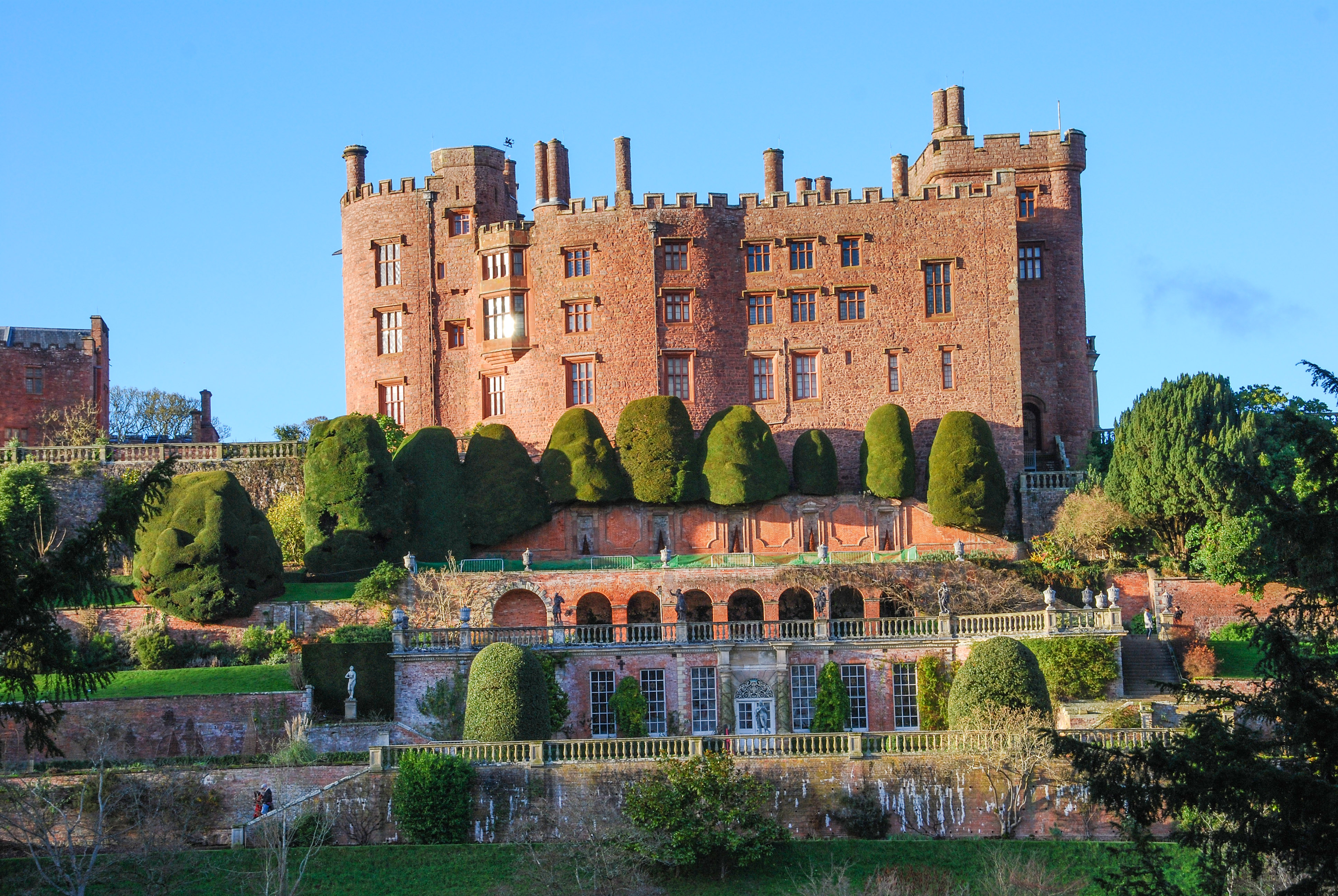 Our Epic Castle Checklist pt.1 – Roam Free with M&G